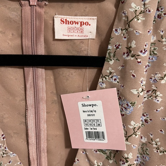 Showpo. | Tops | Nwt Showpo Never As Easy Top In Tan Floral Womens 6 ...
